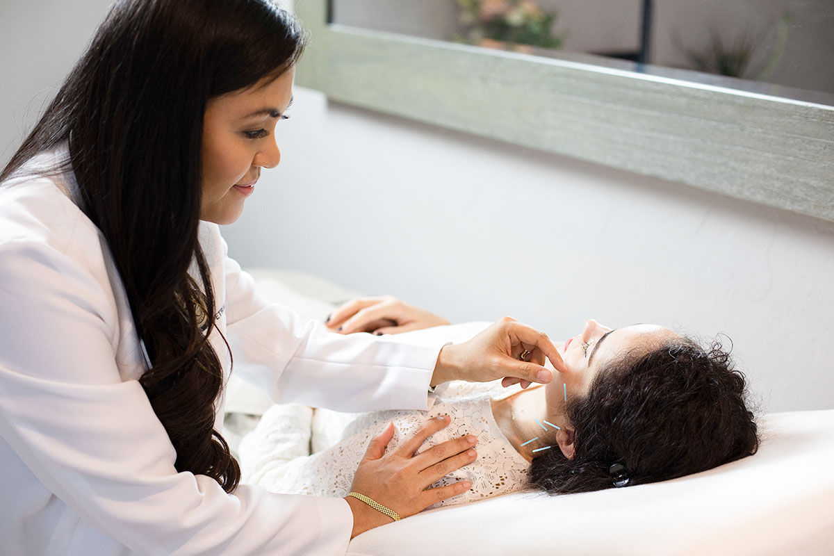 Medical Acupuncture – Holistic Care - Thrive Life Center